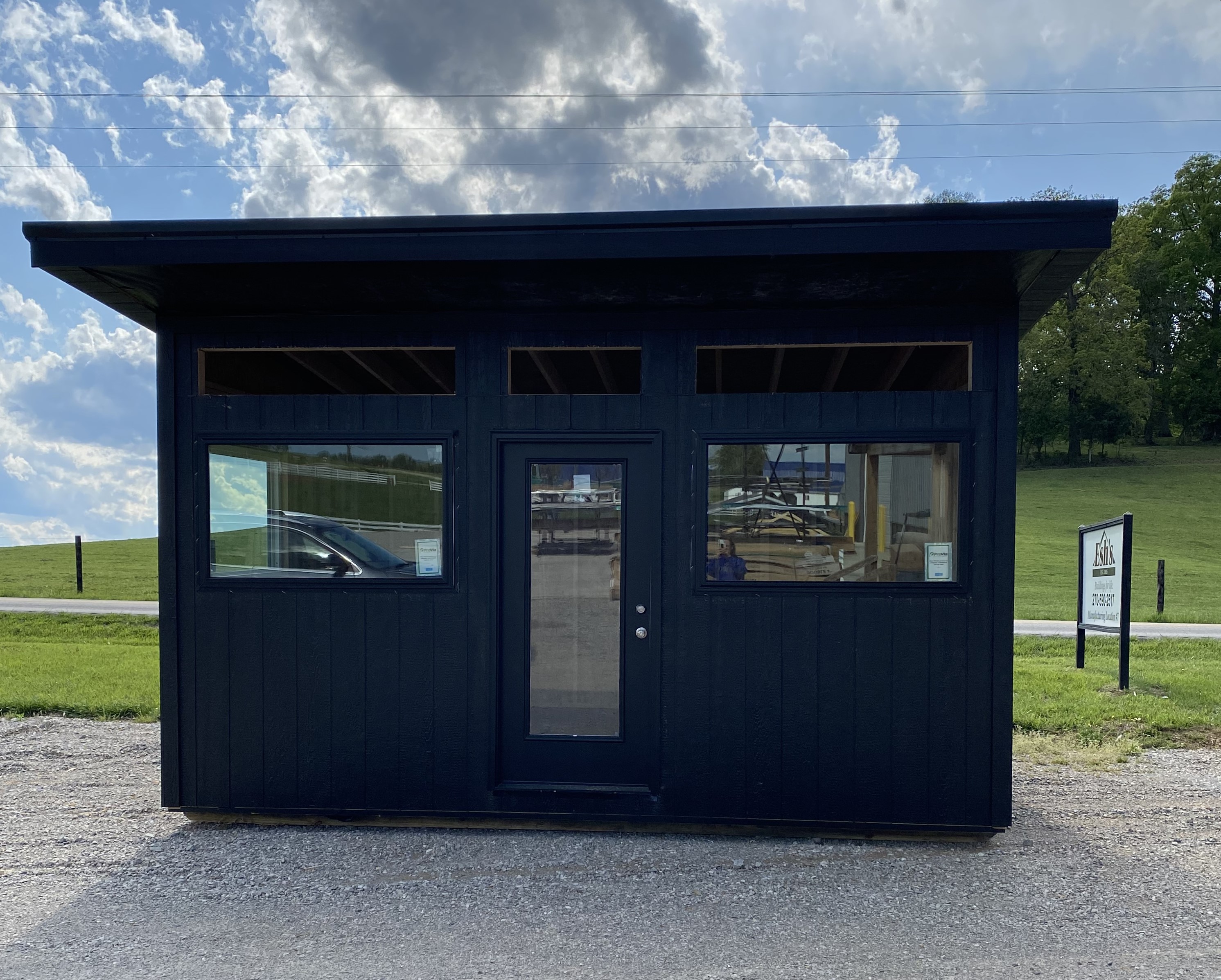 img 1294 - Esh's Utility Buildings