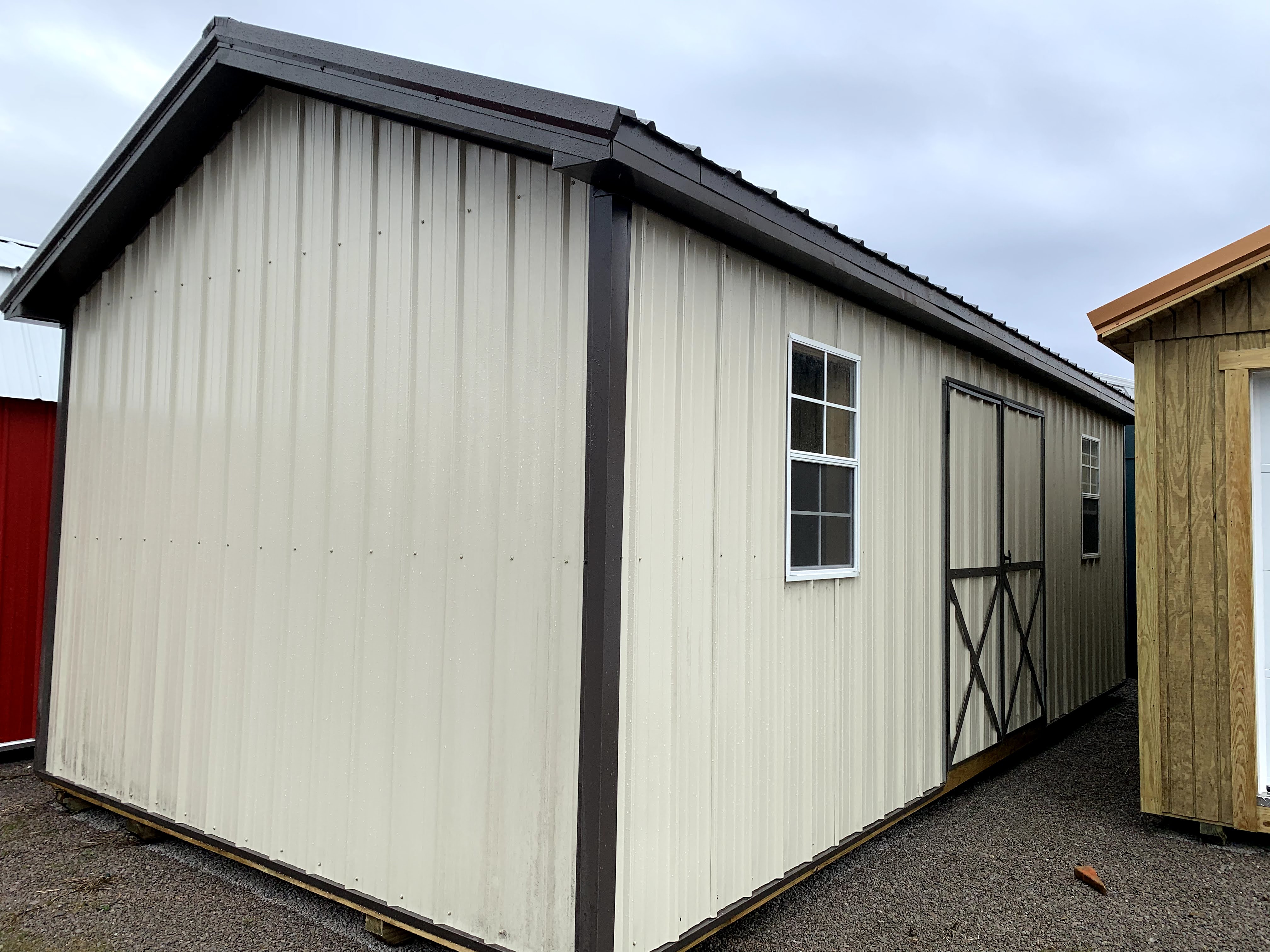 IMG_7111-3.jpg - Esh's Utility Buildings