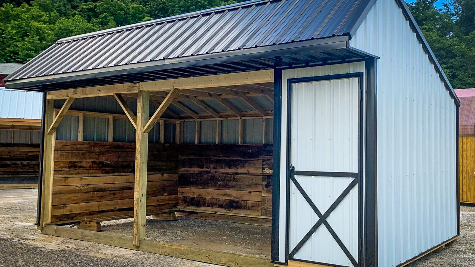 Loafing Sheds: The Important Facts - Esh's Utility Buildings
