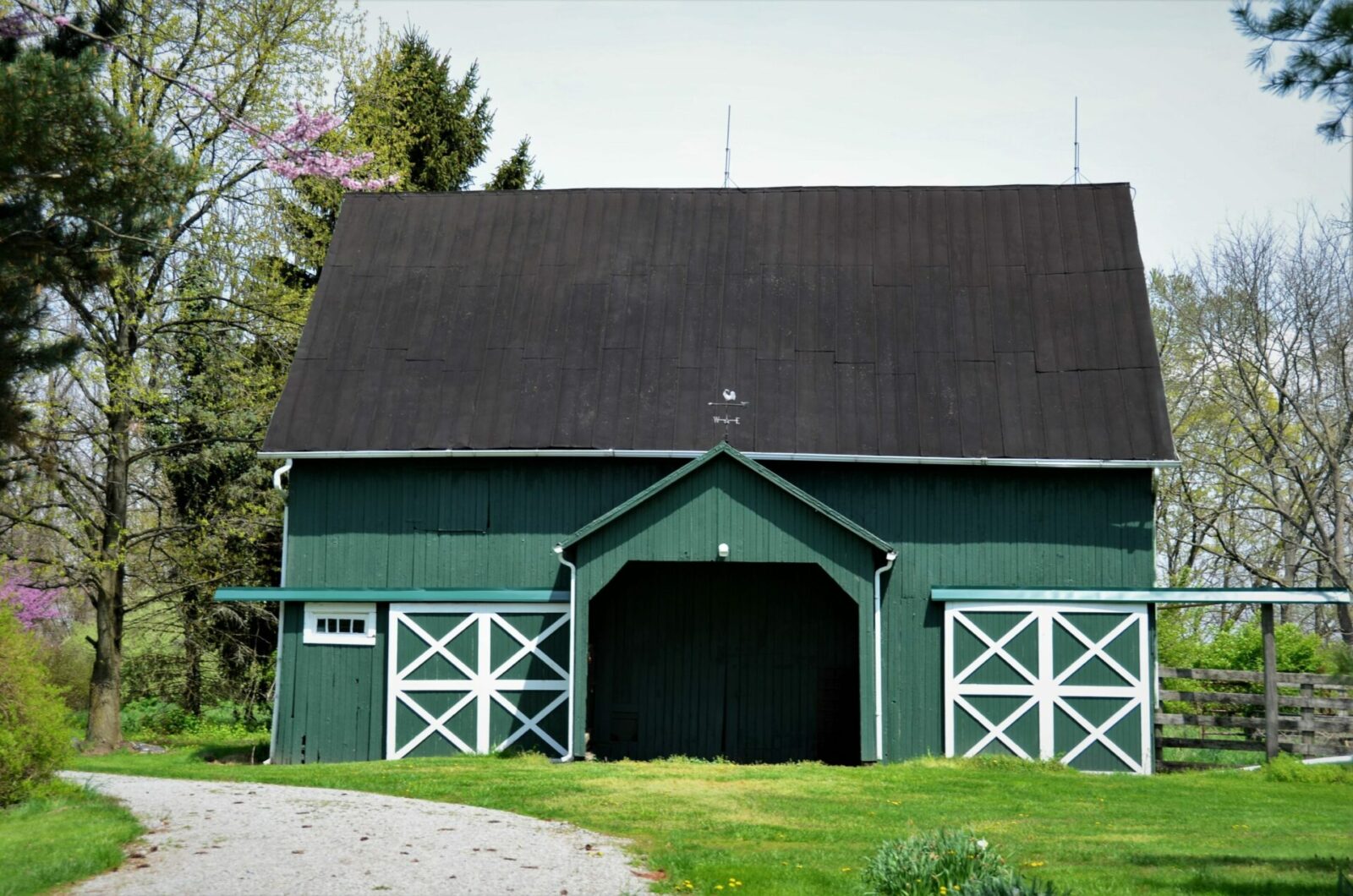 Small Horse Barns: The Complete Guide - Esh's Utility Buildings